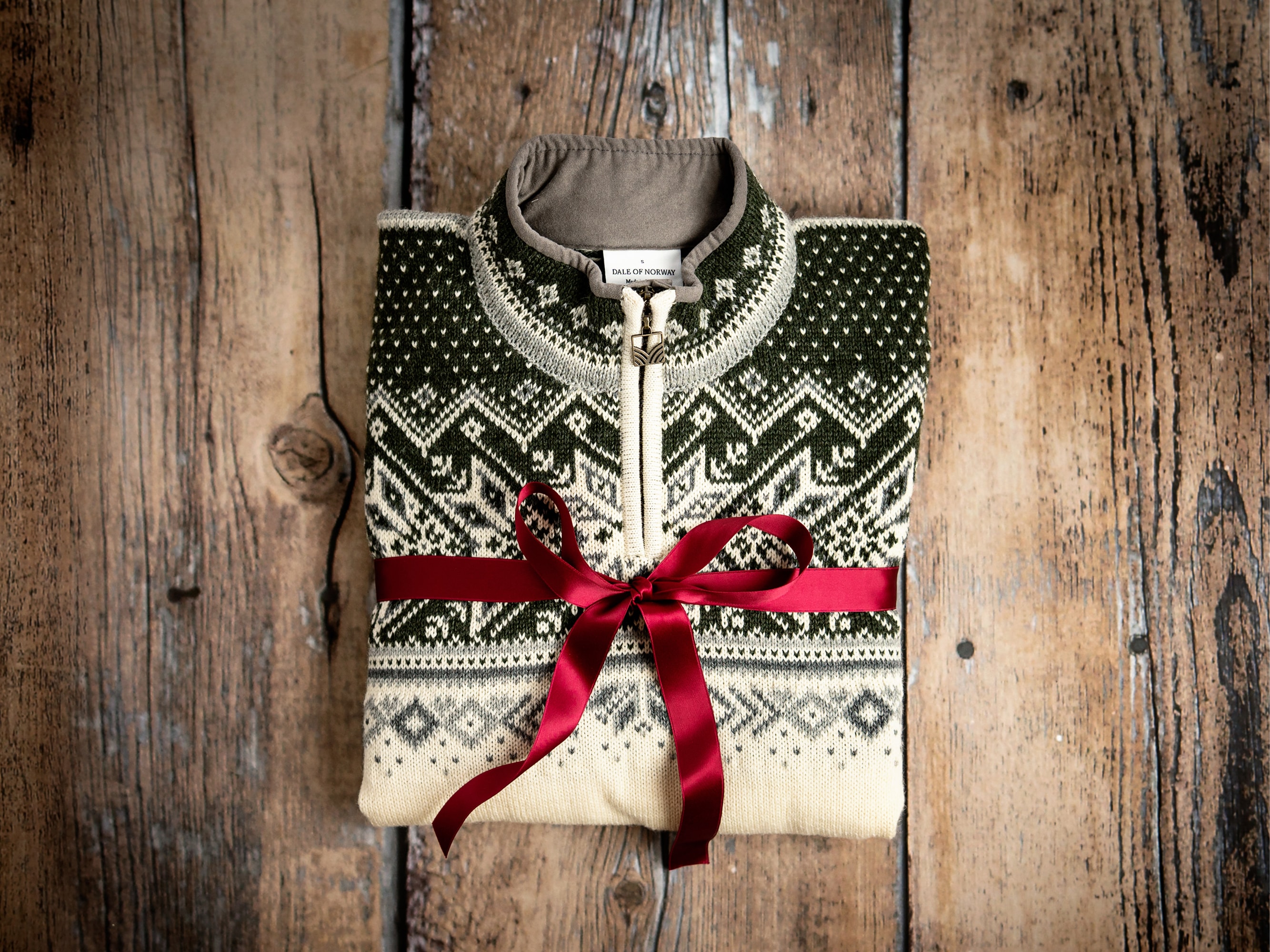 Julegaver som varmer & varer - Dale of Norway